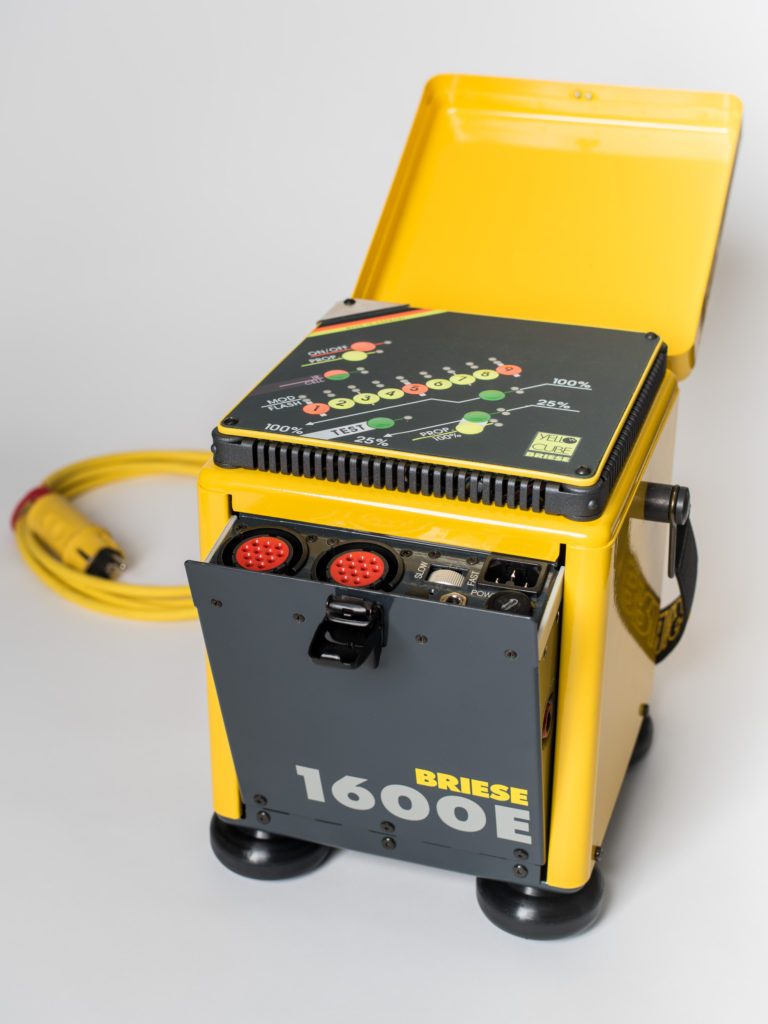 Briese 1600 e absolut neu erst für 2 Aufträge benutzt | ProfiFotoProfiFoto